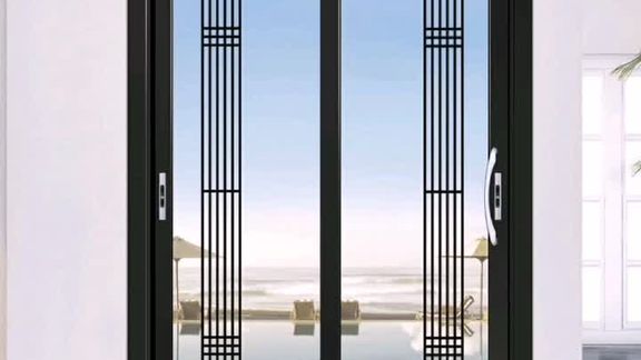 厨房,客厅高低端推拉门。