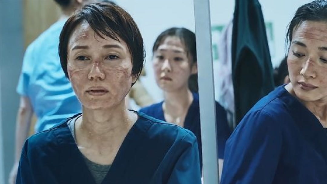 中国医生:张子枫临时发挥的6秒哭戏看哭无数观众!李沁哭到昏厥!虐