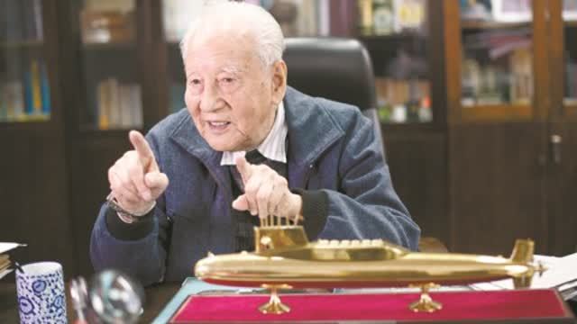 外交官2元买到美国核潜艇模型,中国核潜艇之父:拆开后信心大振