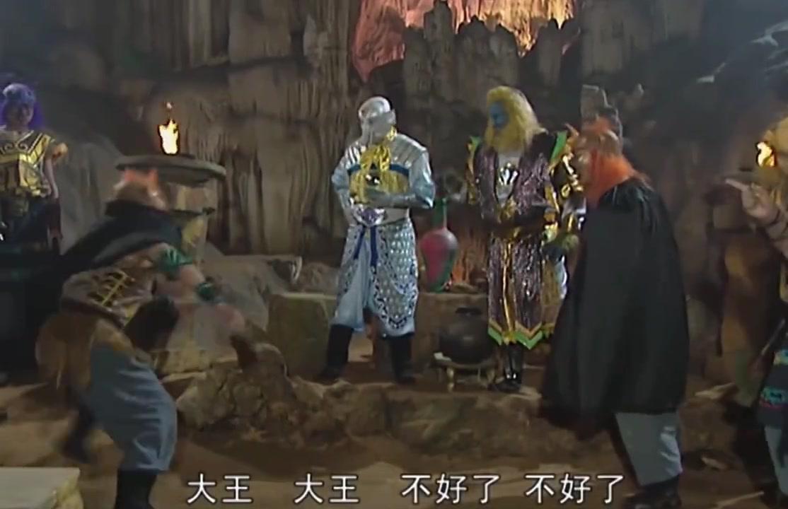 ...我没有剪辑。#影视混剪#混剪#灭火器#灭火器的使用#全国消防宣传月