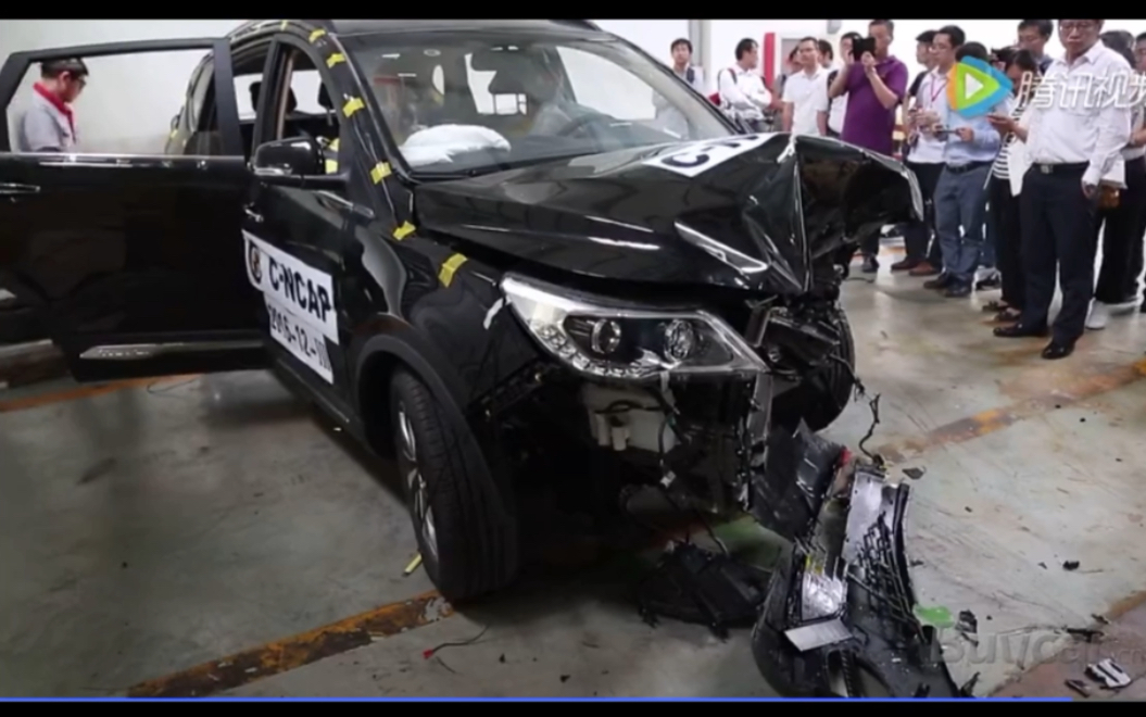 2016宝骏560 C-NCAP中汽研碰撞测试-5星