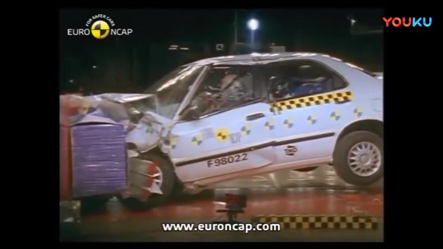 有些你都没见过的车做的最糟糕的碰撞测试