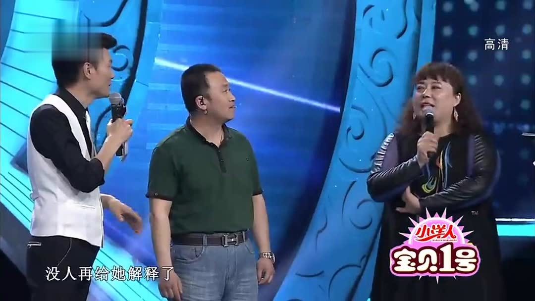 李箐箐现场模仿女高音,眼睛手势成亮点,网友:怪不得这么火!