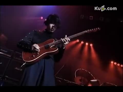 黄家驹《灰色轨迹》超清(演唱会)