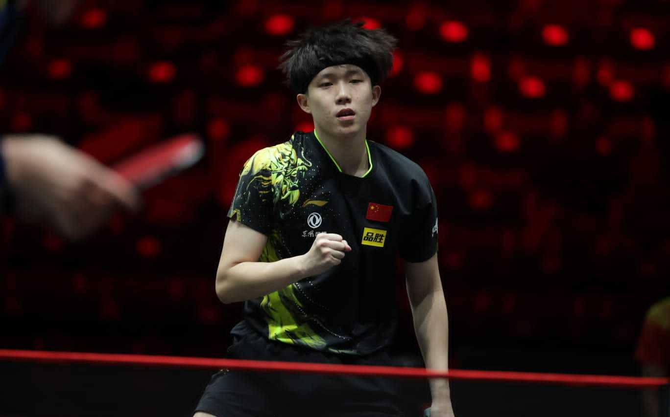 wtt新加坡大满贯男单第一轮 王楚钦vs法尔克 咪咕解说