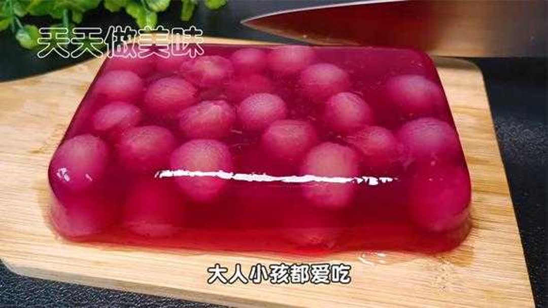 天气热了,一定要做一下这款解暑小甜品,清凉爽口大人小孩都爱吃