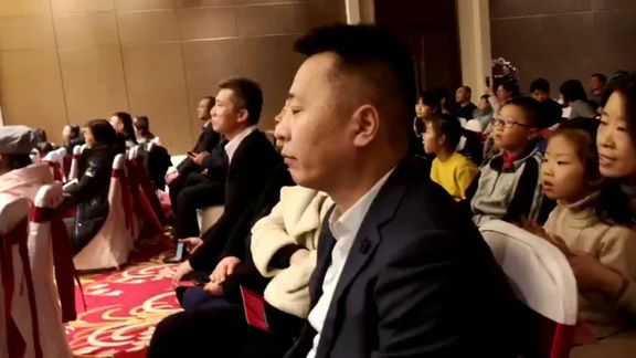 『情系西柏坡』全国红军小学建设工程战略合作伙伴和治友德硒产业部...