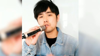 男子模仿周杰伦嗓音,实力非凡,献唱一首歌后网友:难道不是本尊
