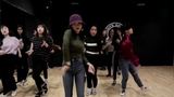 最近很火的《Drops》舞蹈,这个编舞也太简单了