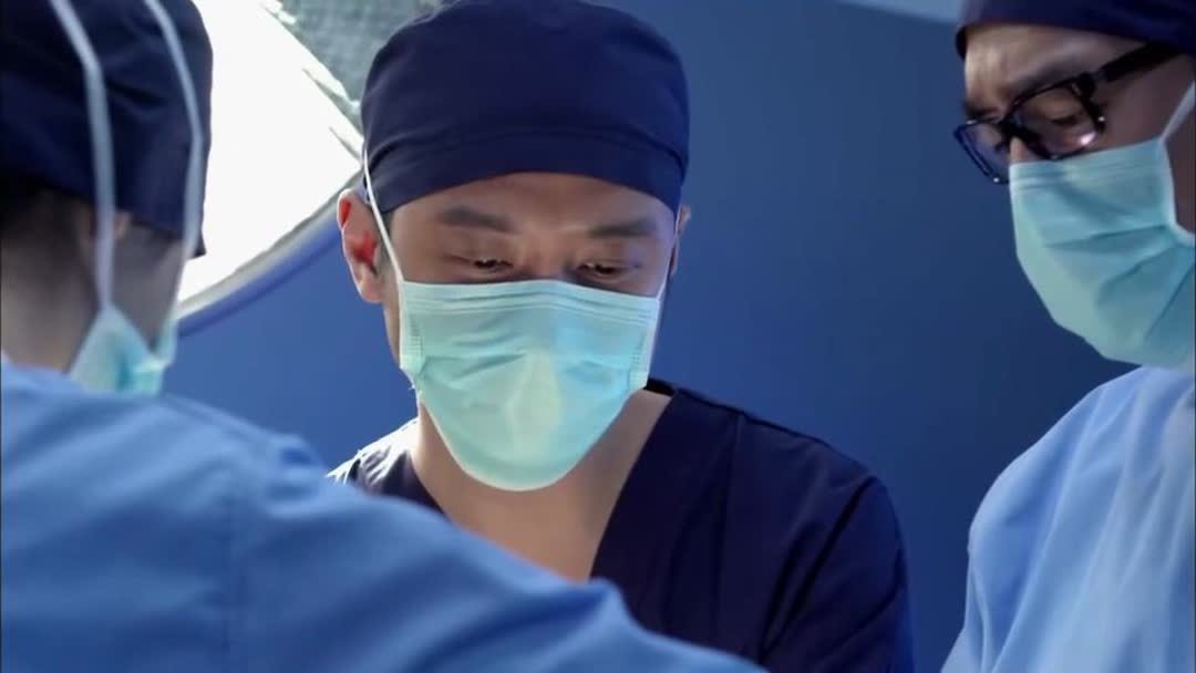 产科医生:新生儿手术最关键的一步,竟是由麻醉师完成的!