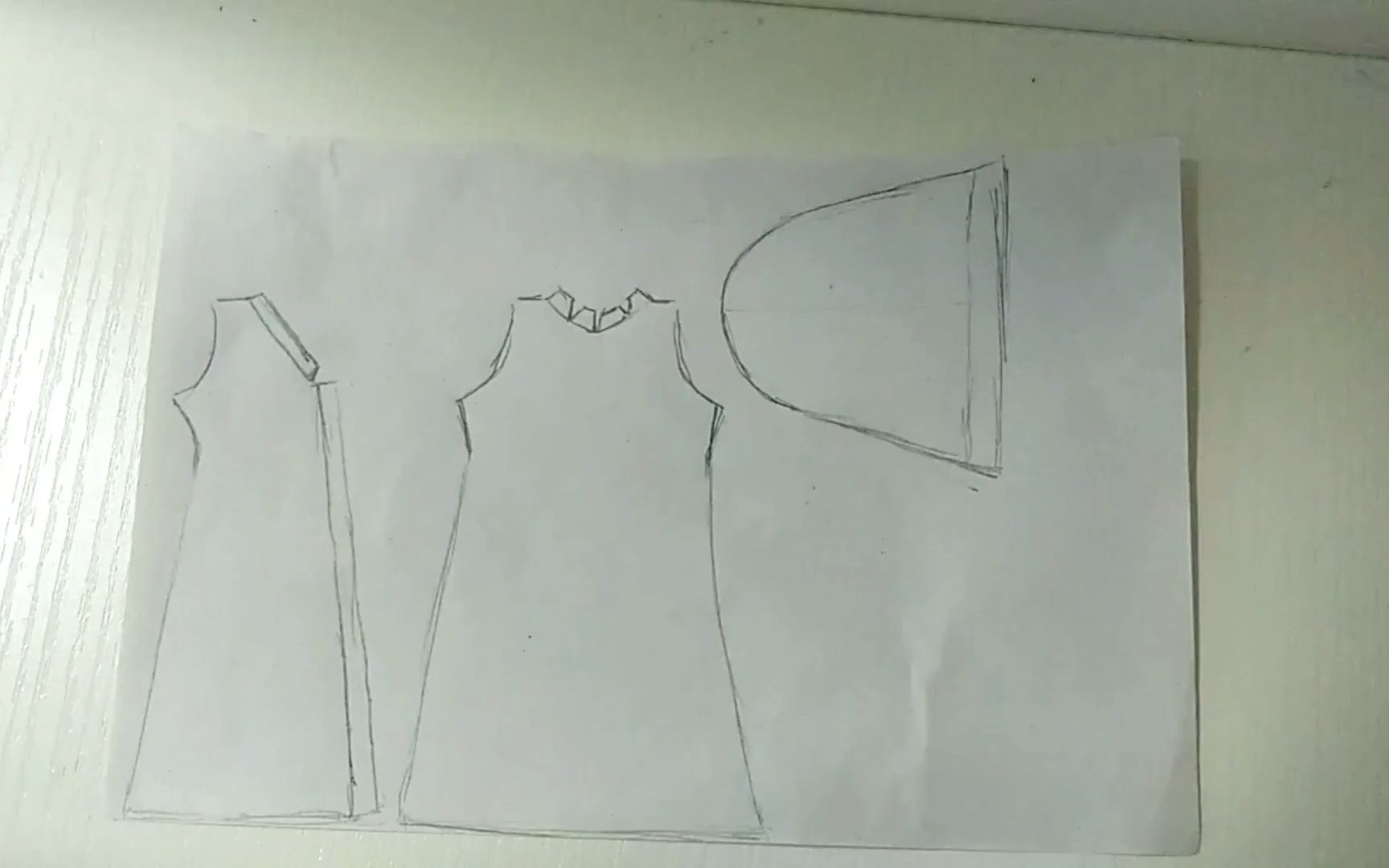 手工 给娃娃缝衣服 一件古装可以当内衬又可以当外套穿的小衣服