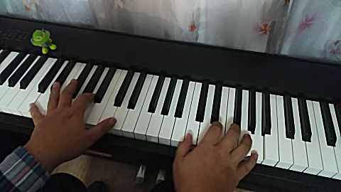 假装会弹琴之菜鸟流行键盘入门的分享31-流行套路4536251