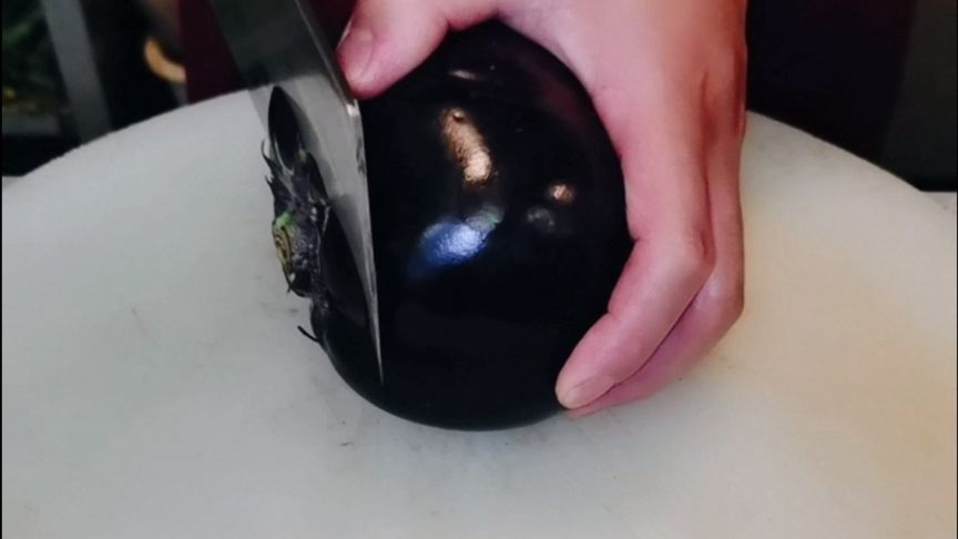 学会这一招,就把你家的去皮刀丢了吧