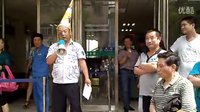 西安出租车司机在信访办门口