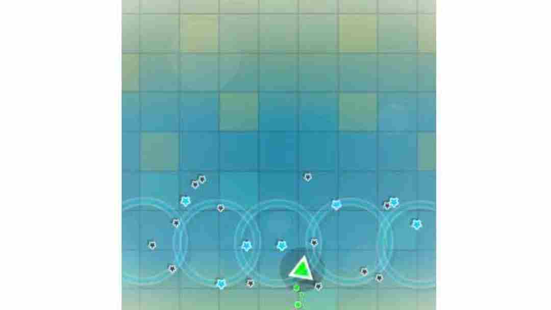 热门益智三角形碰碰小游戏