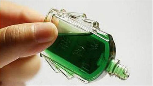 风油精真是个宝,家里一定要常备几瓶,7大妙用一年能省下不少钱