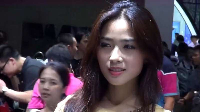 2013深港澳某车展,全场最美车模