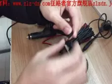 征路者A32行车记录仪