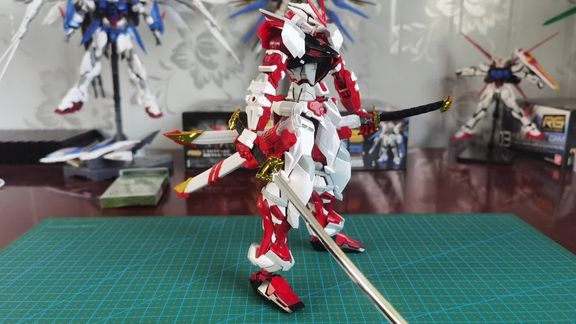 红异端主体#菏泽 #高达模型 #手工制作 #拼装玩具 #胶老