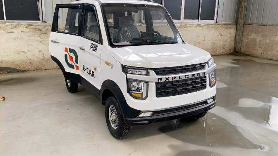 猛禽二代一键启动操作方便,大爷大妈代步神器!遮风挡雨