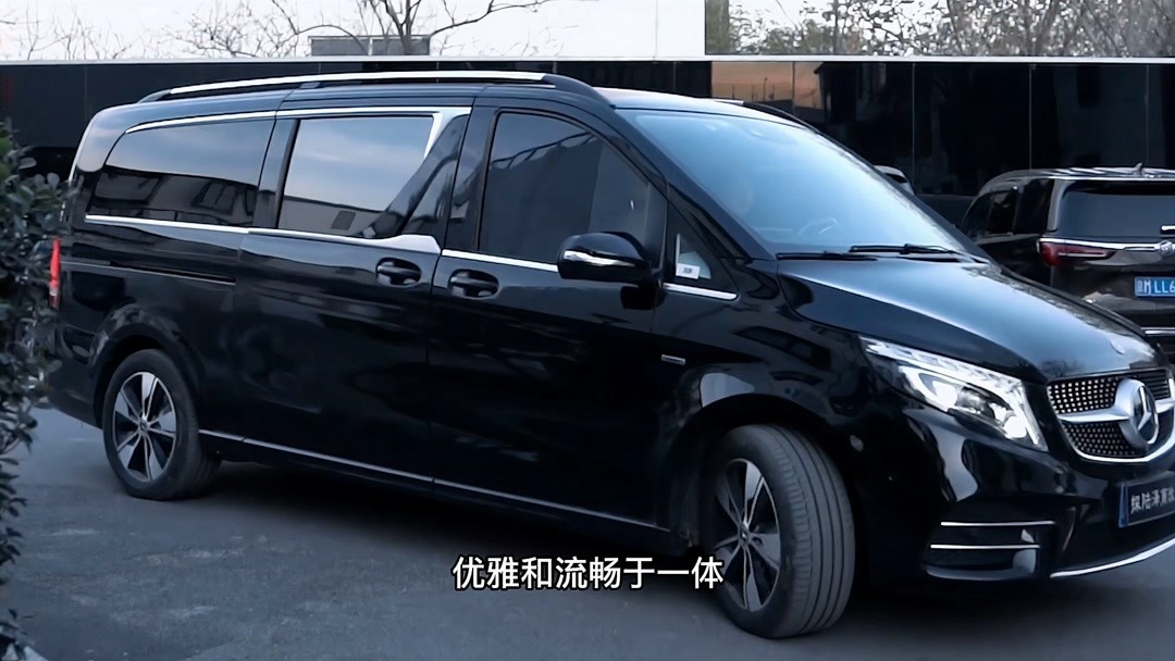 奔驰商务车凯旋中门介绍视频,对奔驰v级车主有非常大的帮助