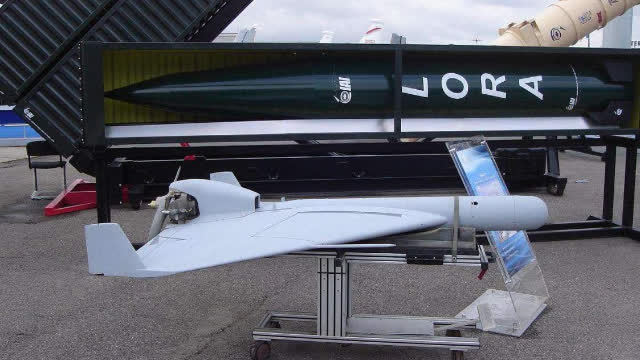 海上传来2声巨响!新型导弹飞行400公里,精准击毁目标