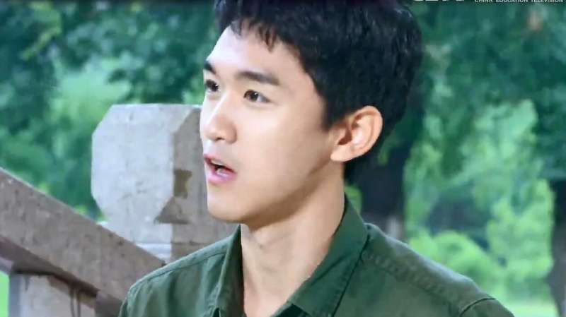 同窗那些事,赵世博开始佩服这个副校长,食堂改革看来很成功