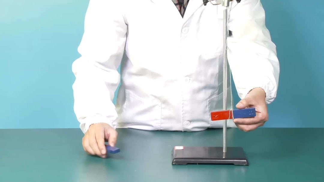 八下1磁极间的相互作用