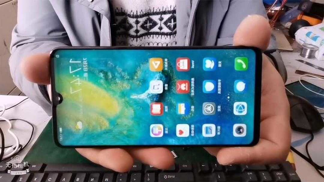 华为mate20手机摔坏了换屏多少钱,华为mate20手机拆机换屏幕教程