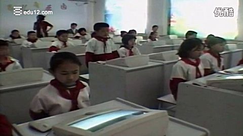 ...性学习优秀课例:小学信息技术《调整幻灯片位置》课堂实录(中小学...