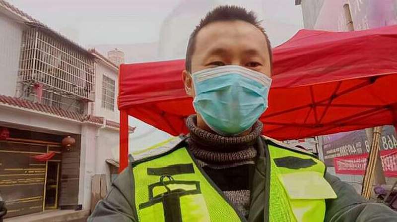 农村小伙积极参加抗疫工作,不忘初心,牢记使命