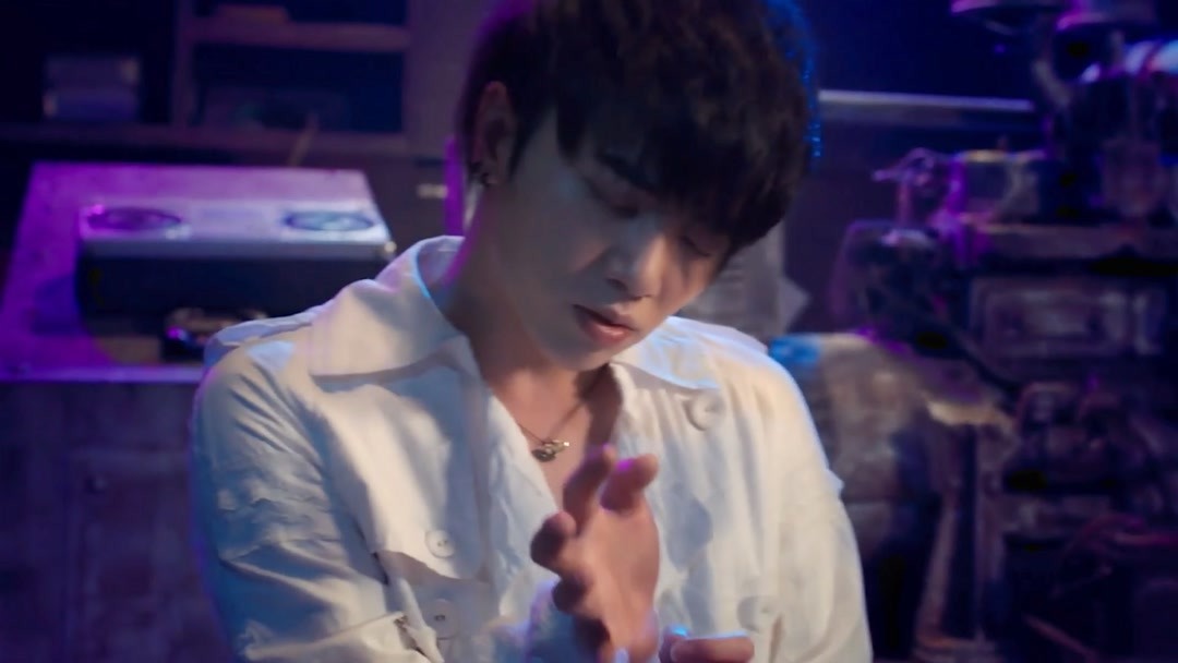 华晨宇演唱会预售票3秒被抢空,现在终于明白为什么了!