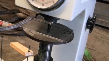 HR-150A手动洛式硬度计操作视频