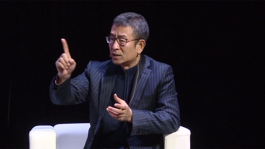 “有人一份简历投30家”白岩松教毕业生简历:针对不同单位作修改
