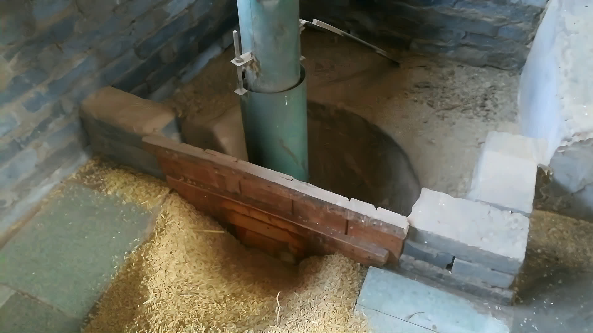 稻谷变成白白的大米最后的一个工序