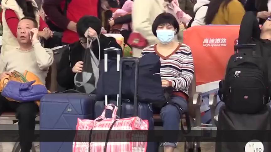 外国专家发现,无症状感染者有这样先期表现,表现在中年人和孩子