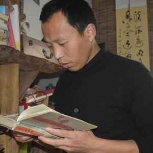 自在潵人 