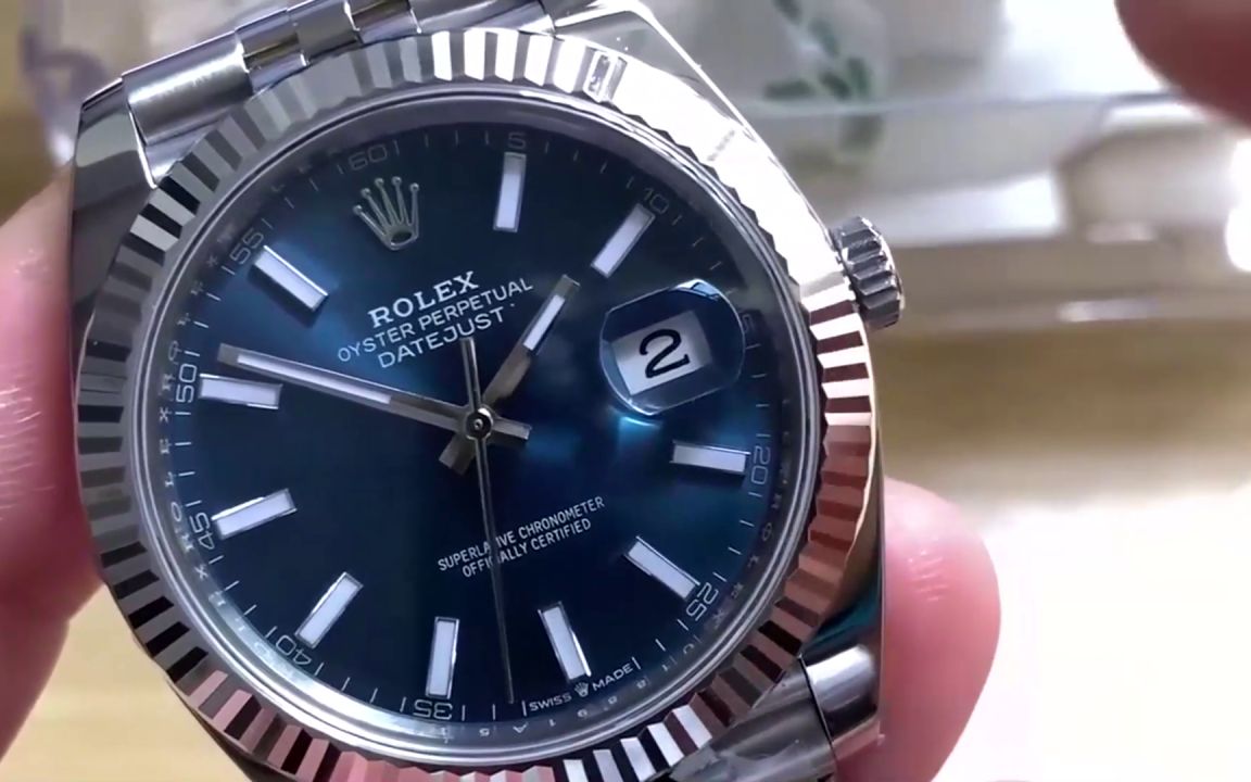 om手表AR_V3_劳力士日志型41MM蓝面帝浪手表排名第几