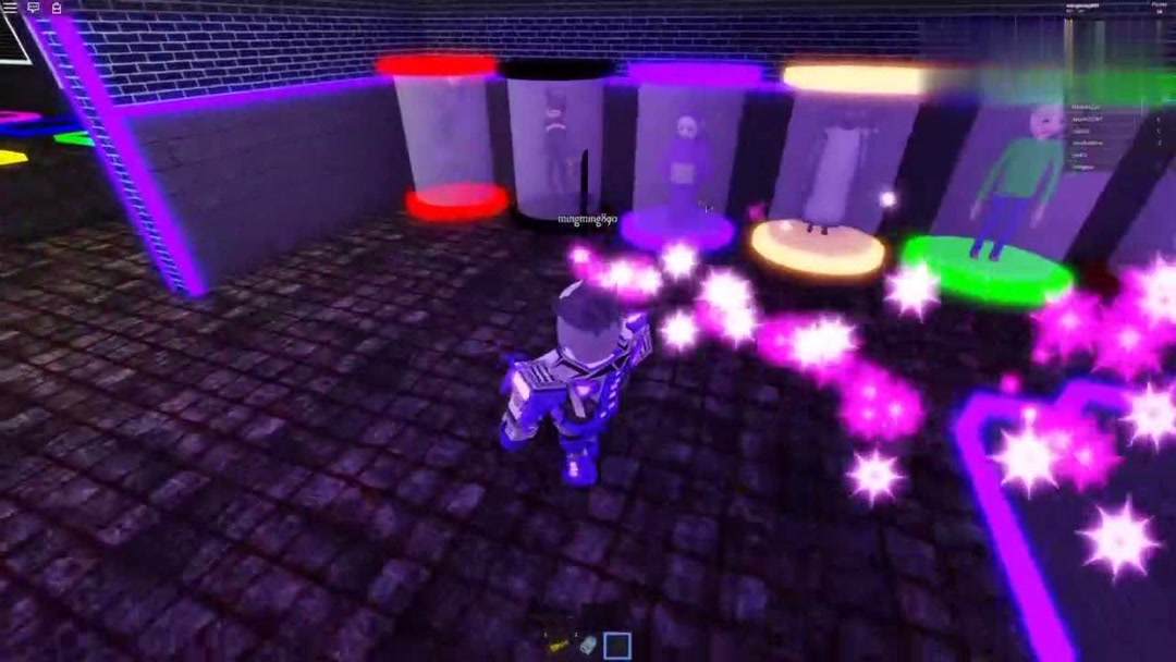 面面解说 怪异电梯模拟器 探索隐藏VIP房间 大战怪物