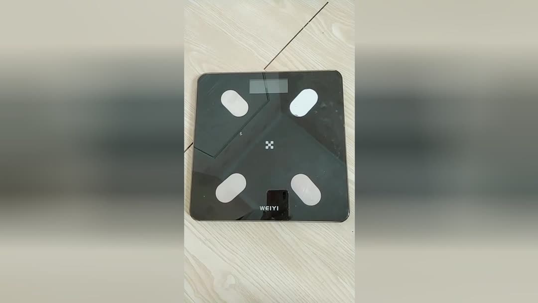 识破作弊秤的方法: 1.首先查看该电子秤是否有质量部门出具的强制...