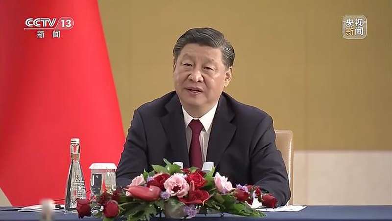 ...国家主席习近平在印度尼西亚巴厘岛同美国总统拜登举行会晤。习...