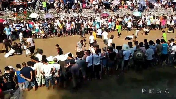 万人观看,农村文化活动越来越丰富,这氛围放松了天天上班的我