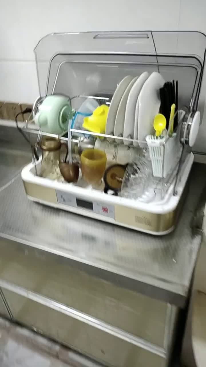 ...陪伴我的除了孩子就是这些!记录晚上十二点哄睡孩子洗刷餐具消毒!