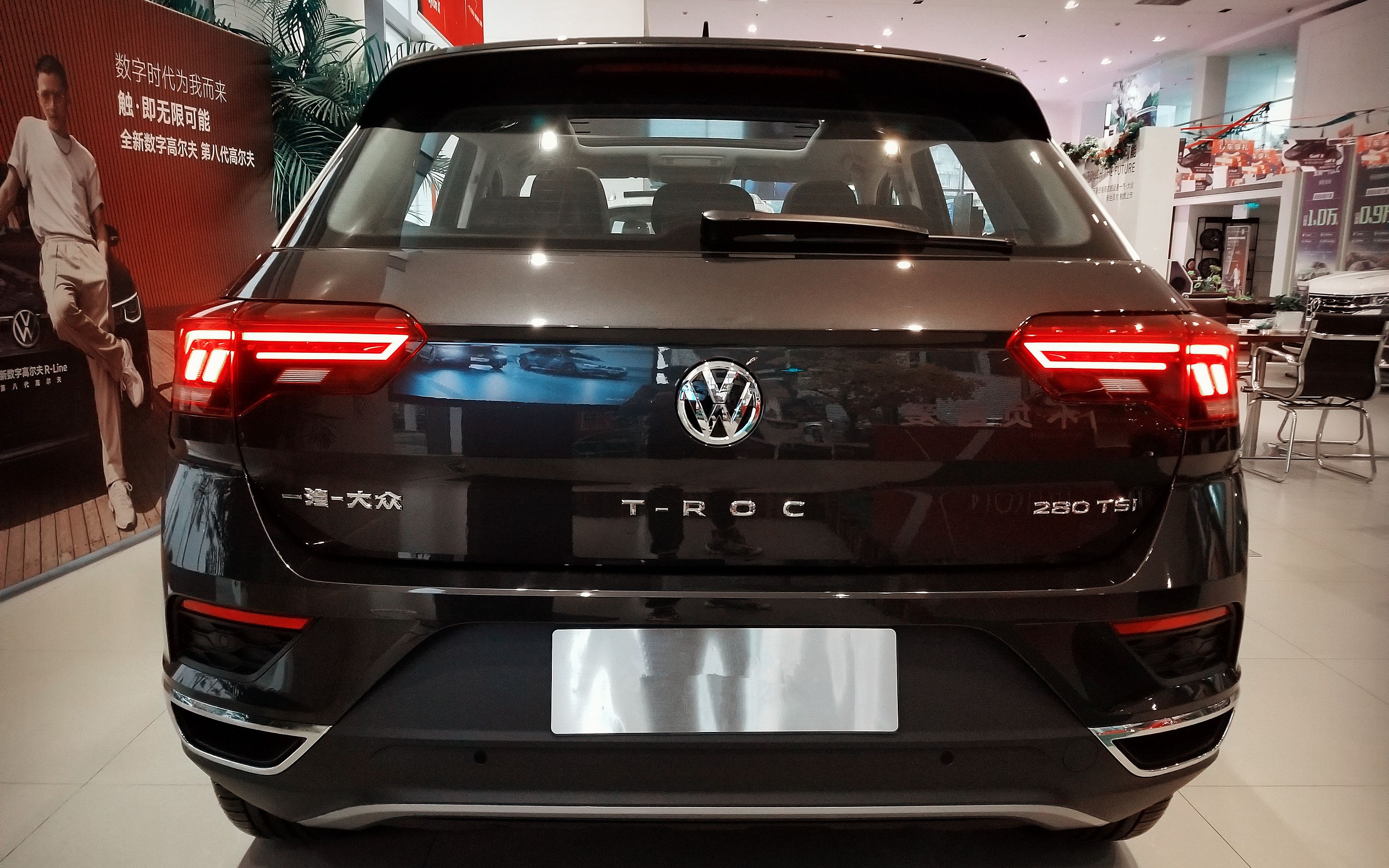 又到年底了!这次大众也不贵了,降至11.08万,还是台紧凑级SUV!