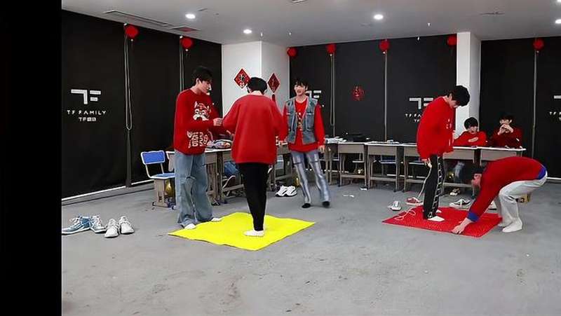 TF家族 三代练习生 SDFJ年终特别聚会 【TF家族】2022新年特别篇