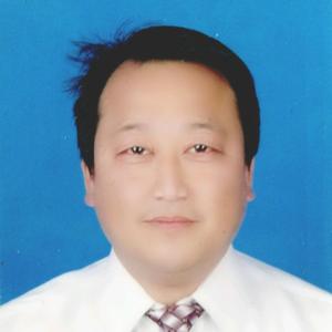 低调豁达向善 