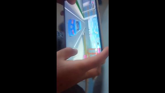 樱花校园模拟器。