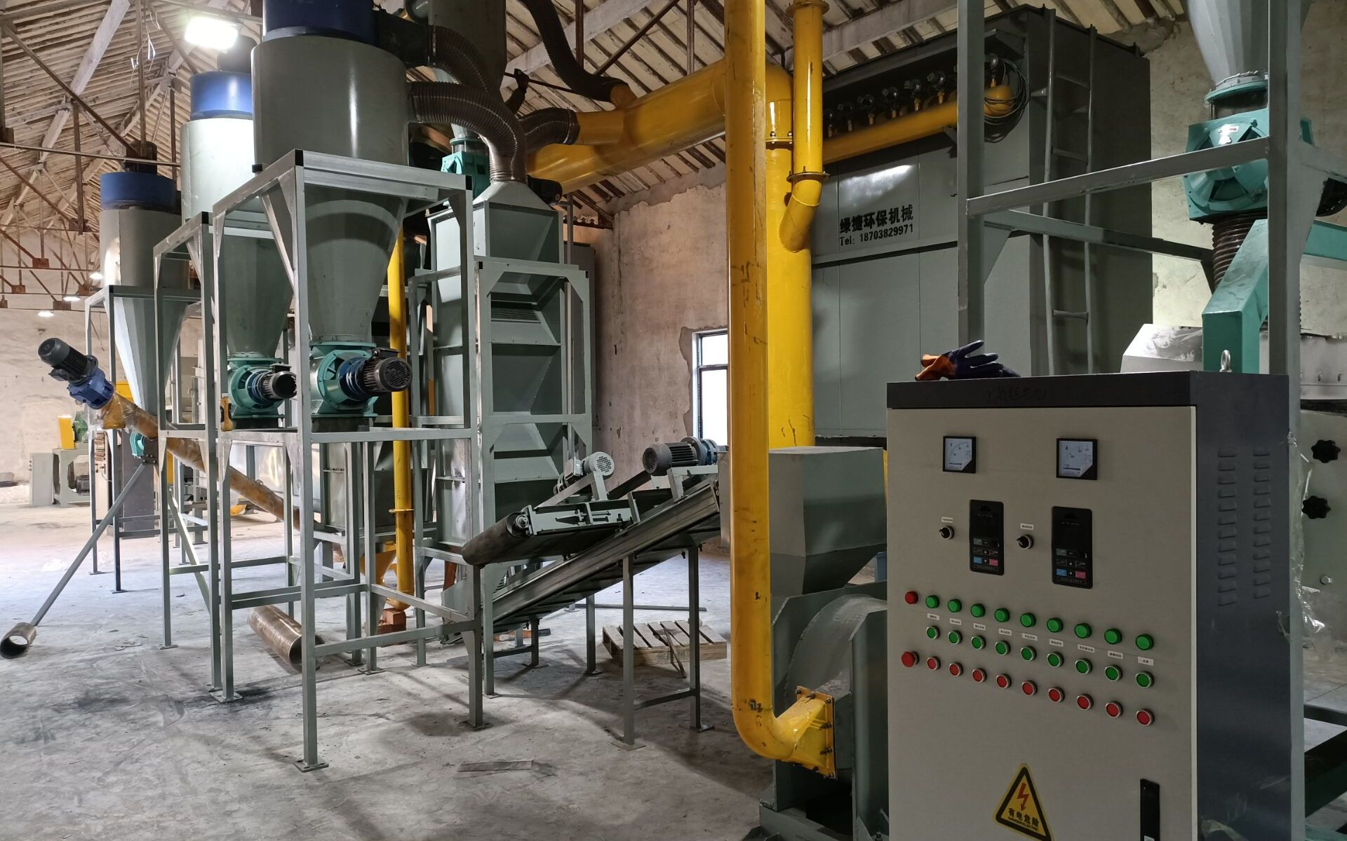 正确处理废旧电池并回收利用,锂电池回收处理设备还是看实力工厂现场