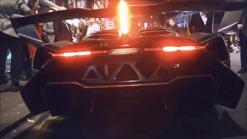 全球只有3台的兰博基尼毒药,外观超霸气,车迷们忍不住了