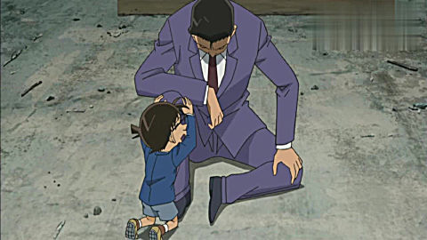 名侦探柯南:柯南卖萌,智救毛利小五郎,搞定犯人